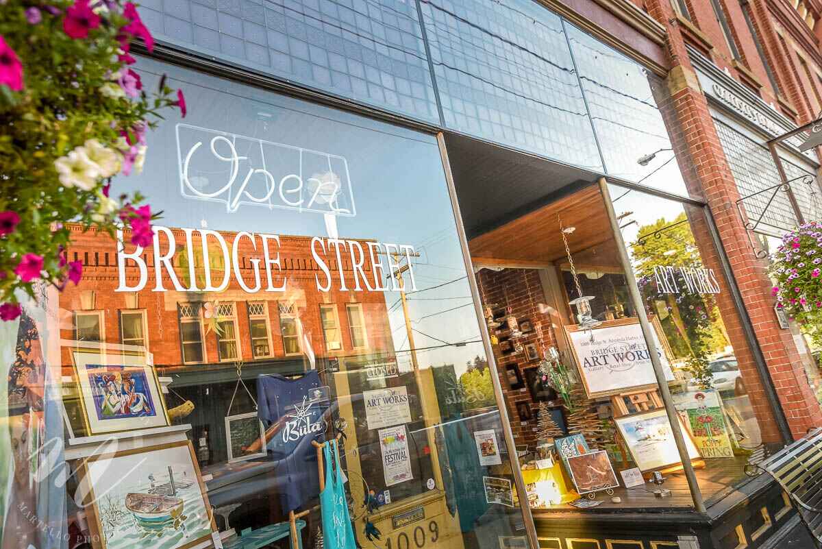 Shops on Bridge Street - Visit Ashtabula, Ohio Wine Country